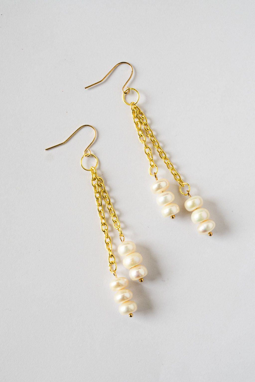 DIY Dangle Earrings with Chain - How to Make | The Pink Craft Box