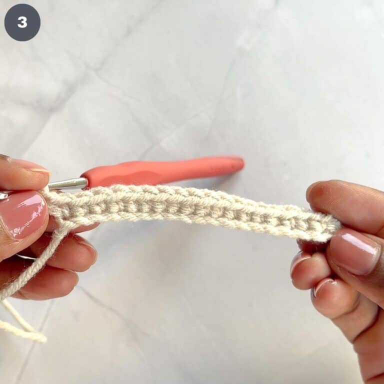 Crochet Bow Pattern (with Tails) | The Pink Craft Box